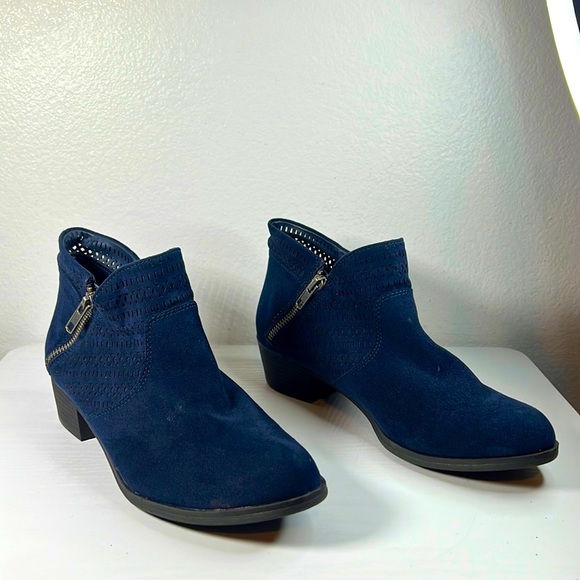 American Rag | Shoes | American Rag Womens Aabby Almond Toe Ankle ...